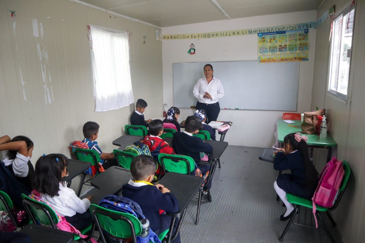 Esto gana ahora un maestro en Puebla | El Universal Puebla