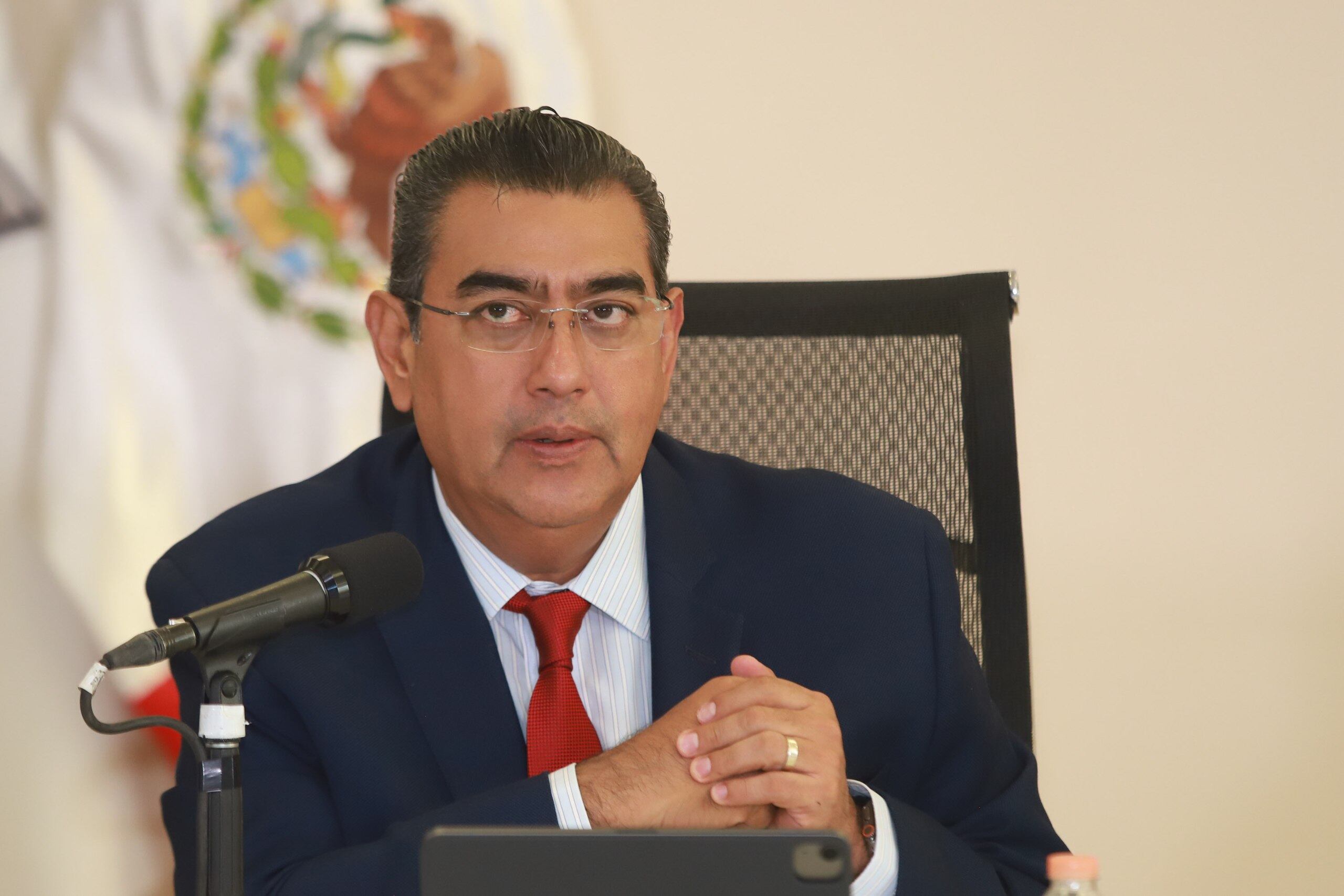 Sergio Salomón reitera llamado a mantener la paz social y la unidad en ...