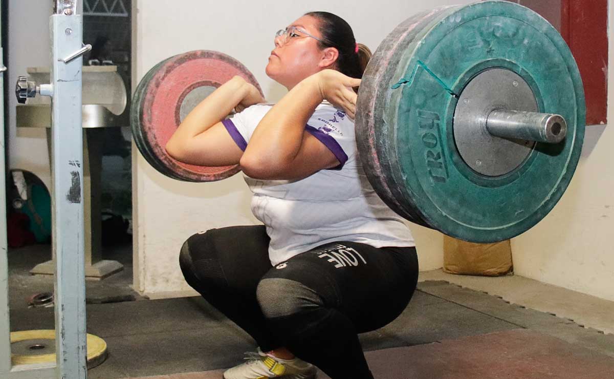 Wendy Reyes pone en alto el nombre de Puebla en halterofilia | El ...