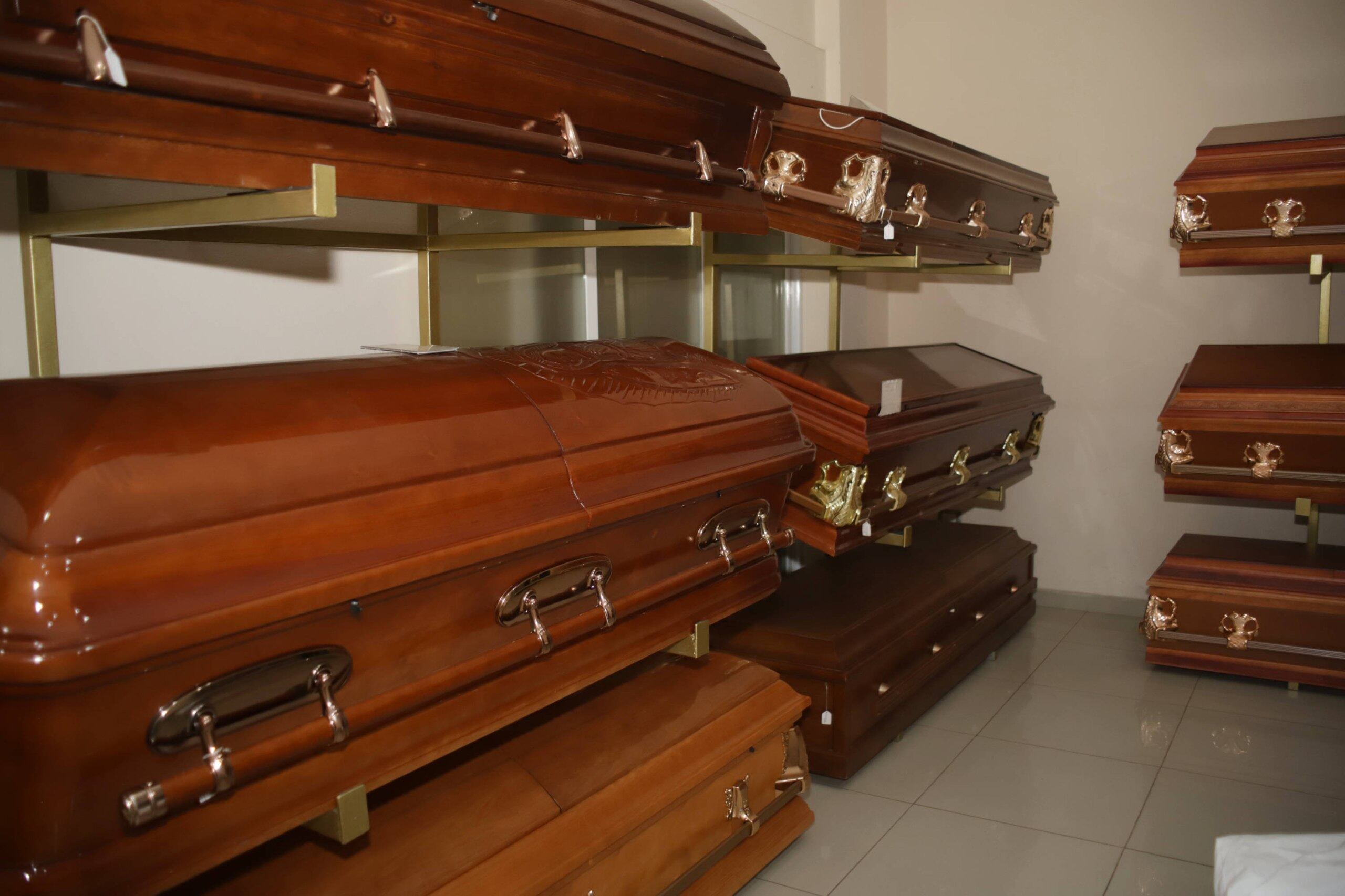 Escuela en Puebla ofrece la carrera de estudios funerarios y capacita ...